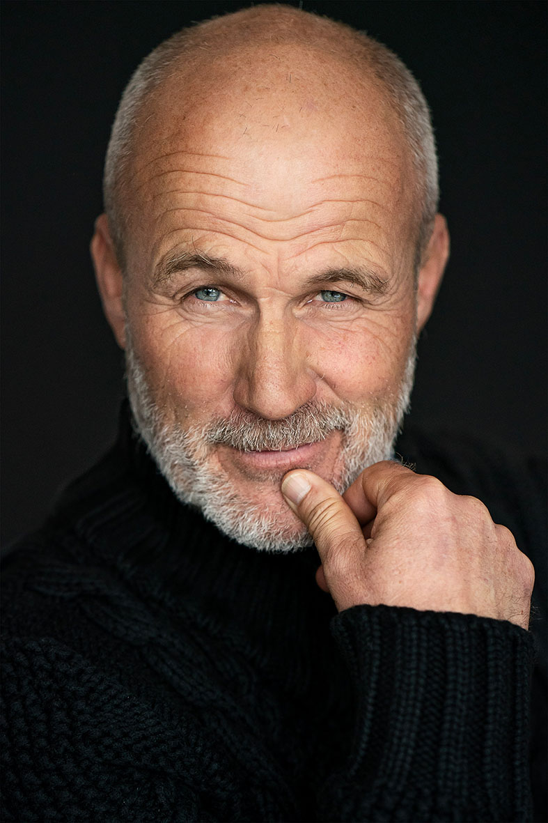 Claus Old. - ZoraModels